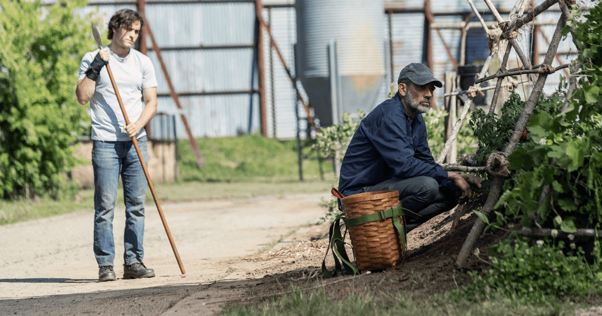 The Walking Dead Introduces Season 10’s Dante in New Photo Reveals ...